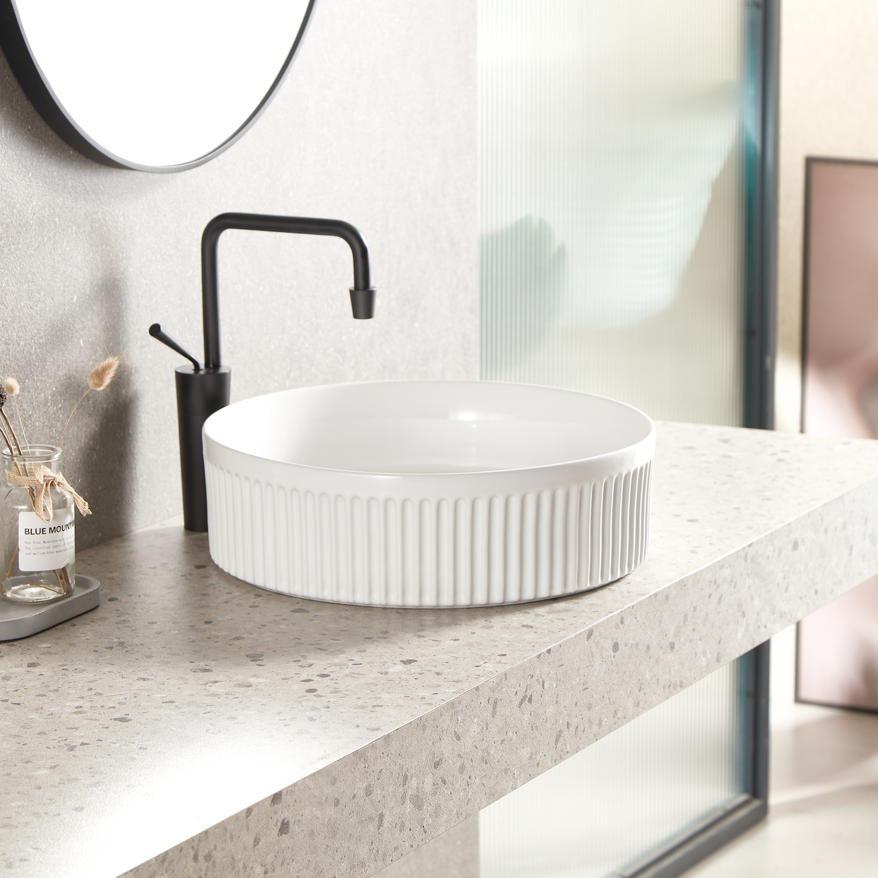 LIND DESIGN SERVANT THIN 1800 | Megaflis.no