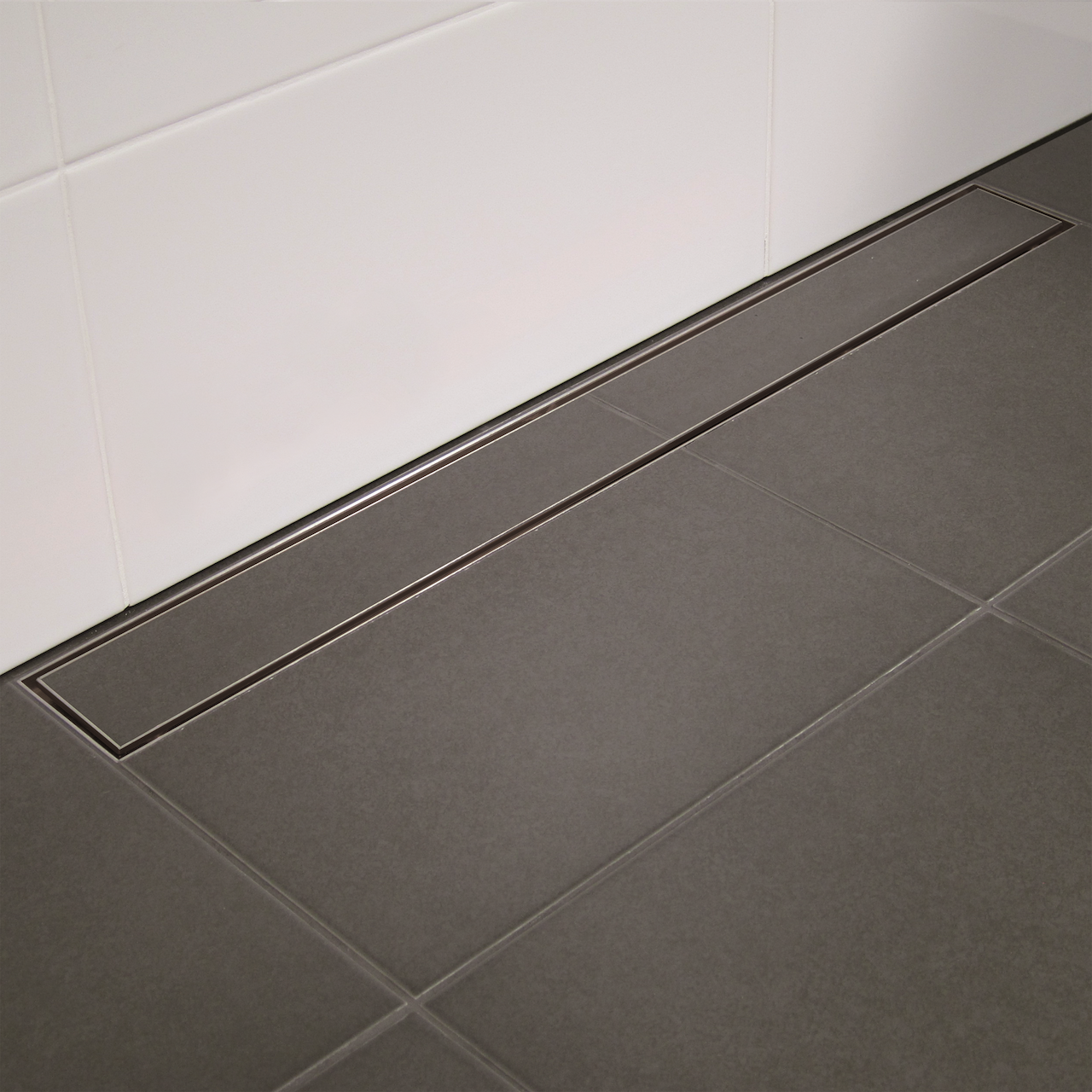 PURUS LINE 600 TILE LAV SIDE Ø40 | Megaflis.no