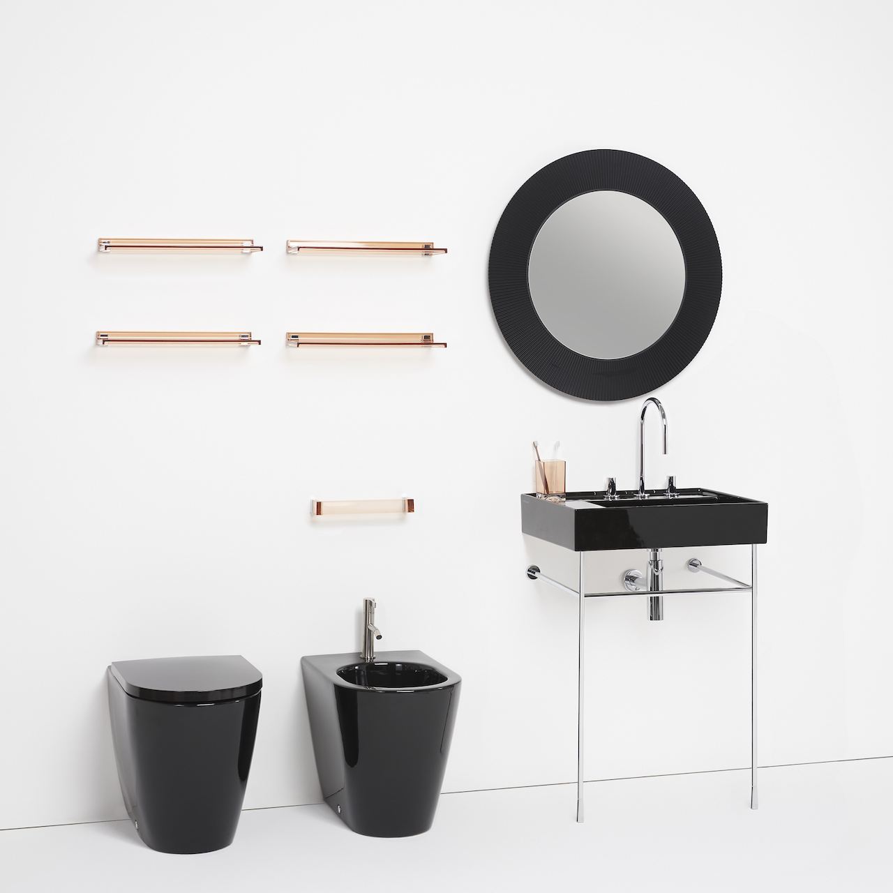 LAUFEN KARTELL ALL SAINTS SPEIL Ø 40X780MM SVART | Megaflis.no